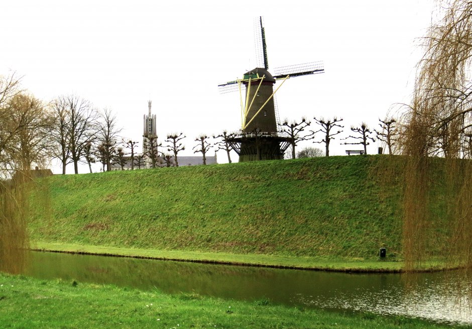 Hulst ..... | ZeelandNet Foto