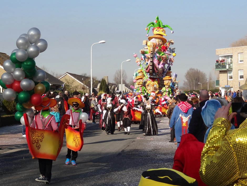 carnavals optocht | ZeelandNet Foto