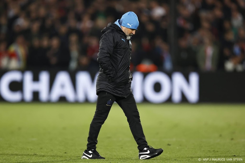 Marseille hard onderuit tegen Lyon vooraf aan duel met Feyenoord Marseille hard onderuit tegen Lyon vooraf aan duel met Feyenoord