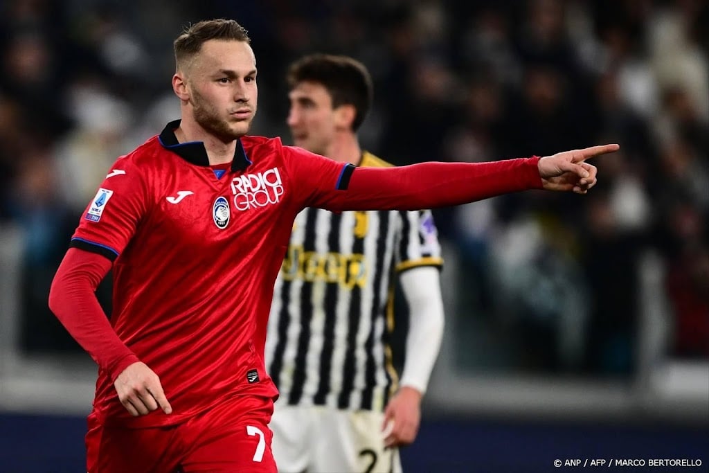 Koopmeiners helpt Atalanta met twee goals aan punt bij Juventus Koopmeiners helpt Atalanta met twee goals aan punt bij Juventus