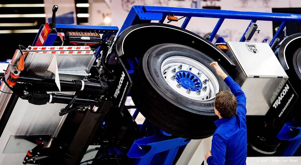 Productie Nederlandse industrie daalt opnieuw Productie Nederlandse industrie daalt opnieuw