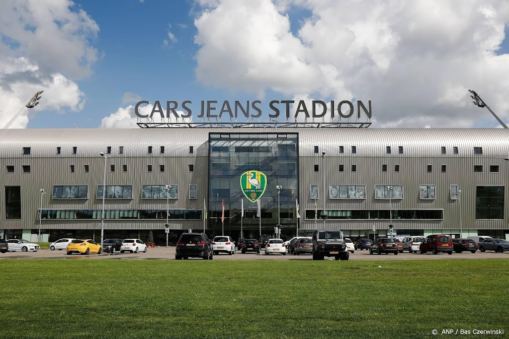 Duel ADO Den Haag-Jong PSV definitief gestaakt Duel ADO Den Haag-Jong PSV definitief gestaakt