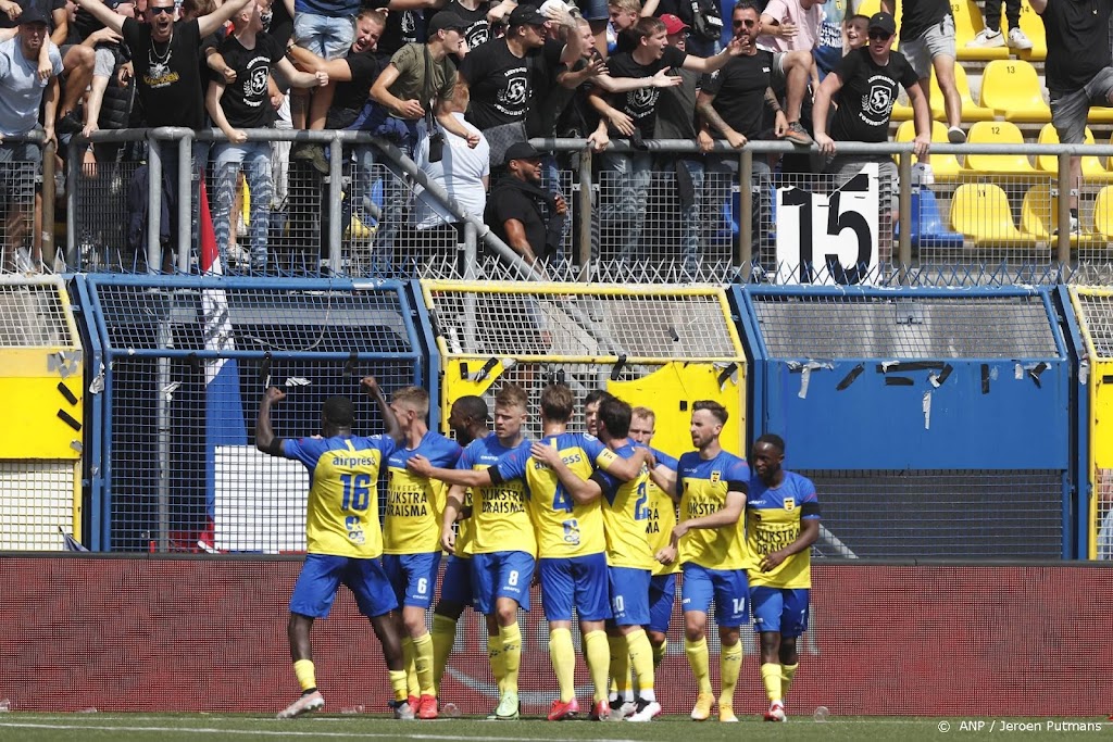 Cambuur huurt Hongaarse aanvaller Kiss voor één seizoen Cambuur huurt Hongaarse aanvaller Kiss voor één seizoen