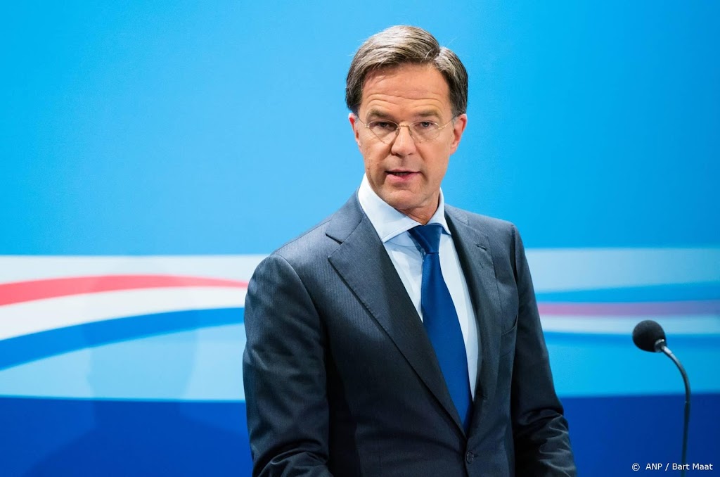 Rutte: mogelijk snel extra maatregelen in drie grootste steden Rutte: mogelijk snel extra maatregelen in drie grootste steden