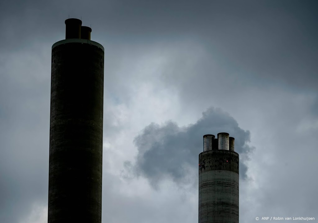 Onderzoek Greenpeace: 65 procent minder uitstoot in 2030 haalbaar Onderzoek Greenpeace: 65 procent minder uitstoot in 2030 haalbaar