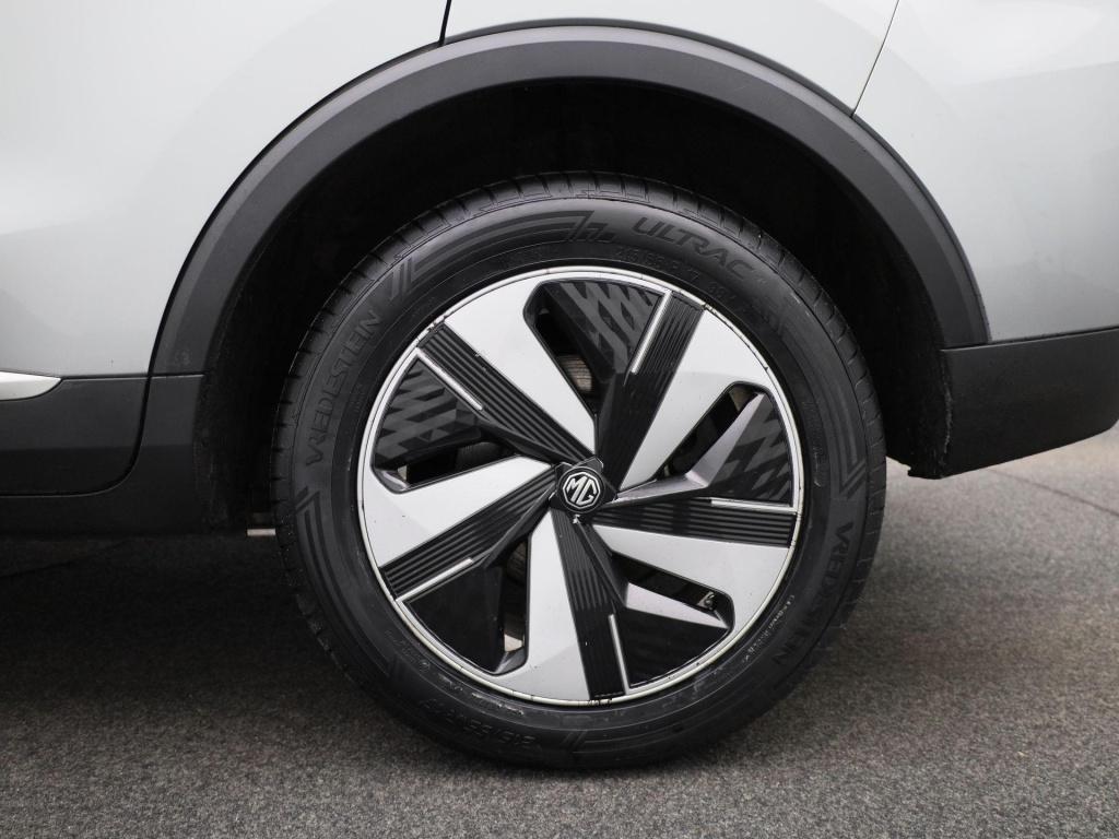 MG Zs Ev long range luxury 70 kwh 3-fase 11kw-lader | leder | panoramadak