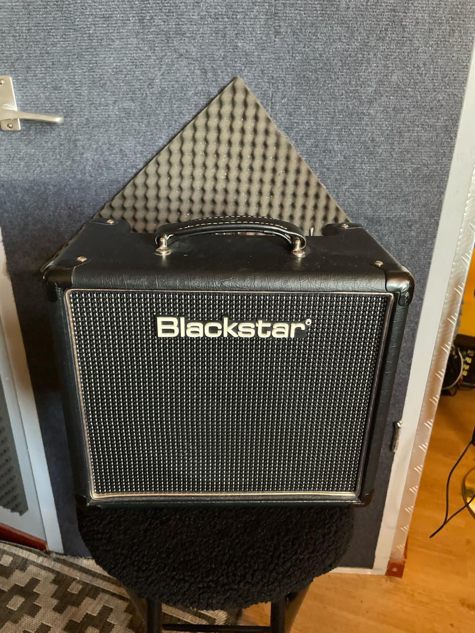 Blackstar HT1-R buis versterker