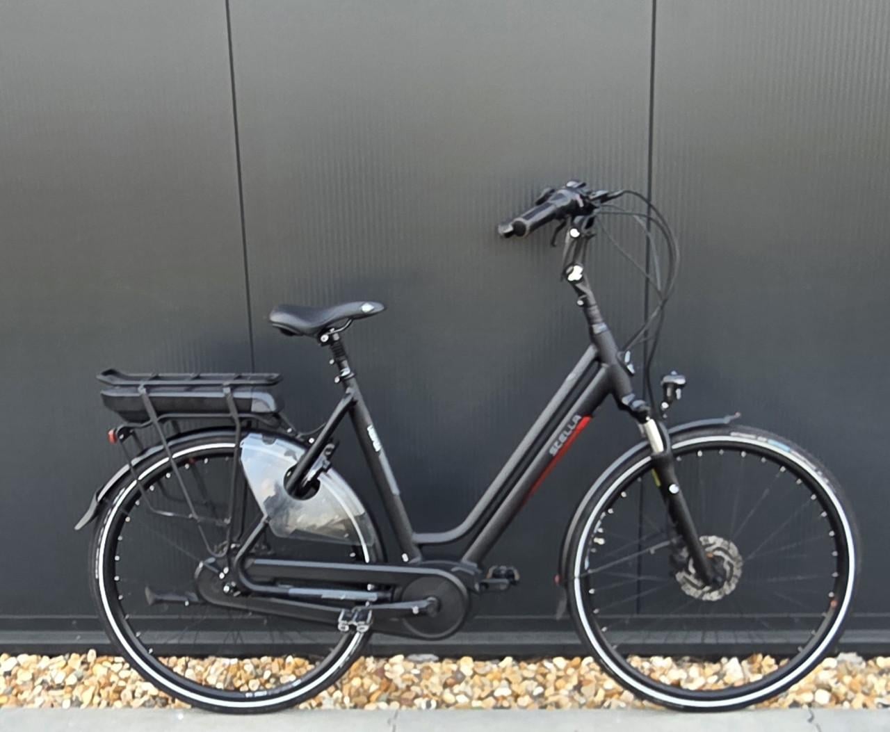 Batavus Milano E-Go Bosch Middenmotor Active Line-Plus 61cm