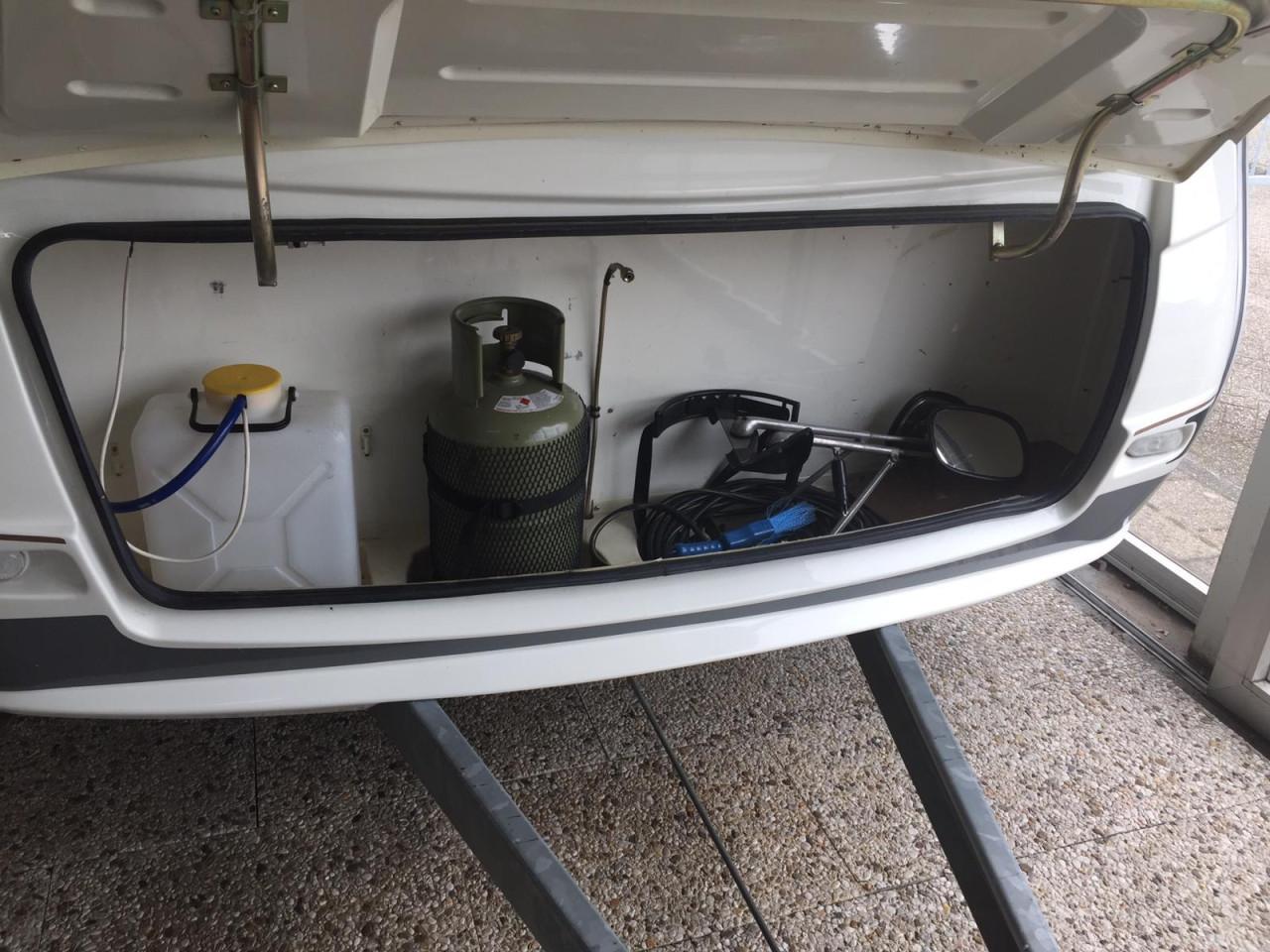Caravan Chateau Calista 390, mover, voortent
