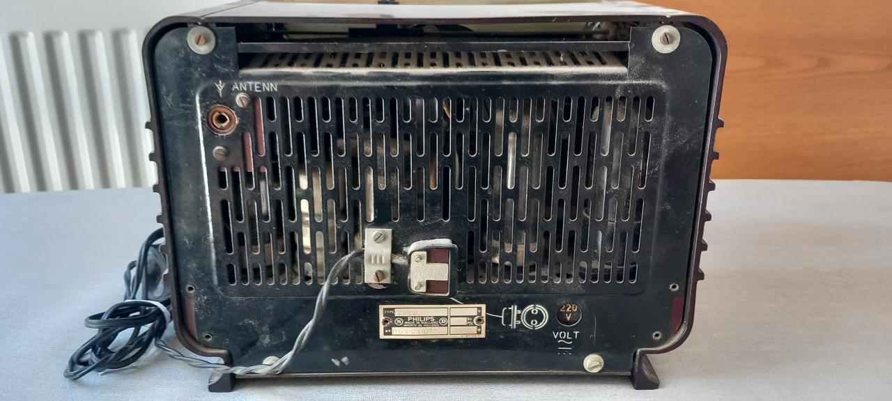 Oude buizen radio