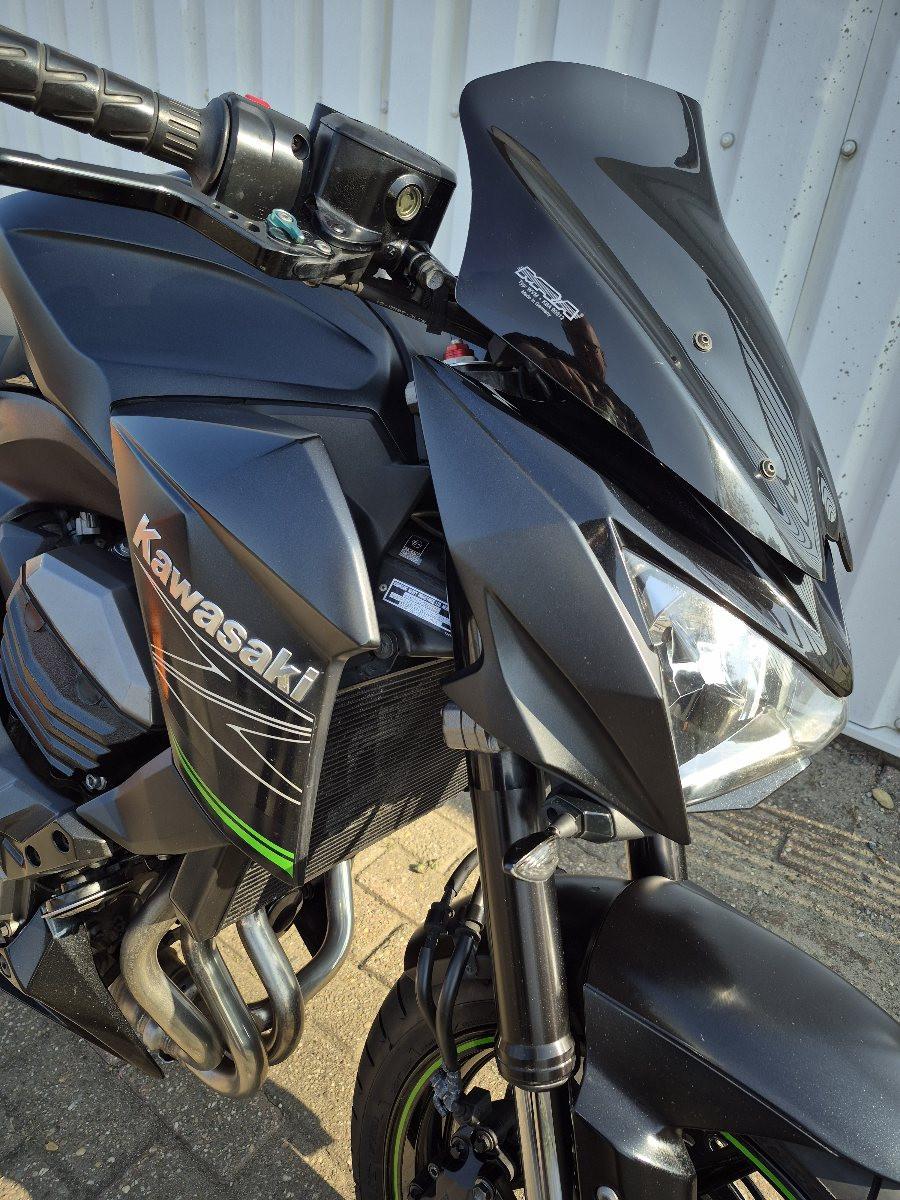 Kawasaki Z800 Akra uit 2014, Stoere Naked bike