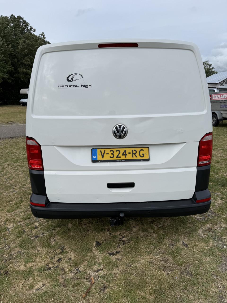 Volkswagen Transporter T6 met dubbele cabine CDC2.0 TDI 84PK