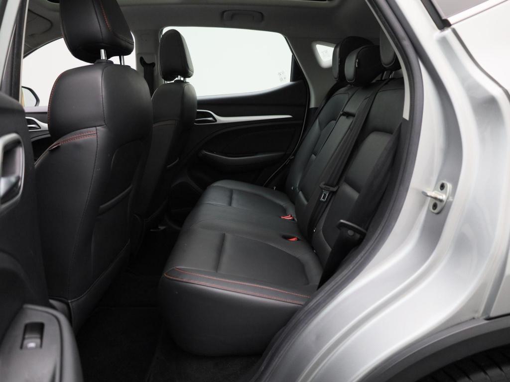 MG Zs Ev long range luxury 70 kwh 3-fase 11kw-lader | leder | panoramadak