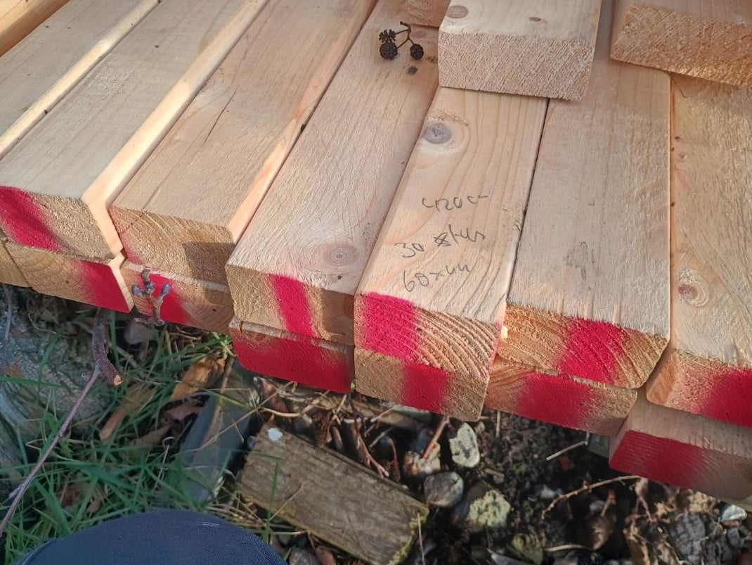 Hout ribben 30 lengtes van 420cm