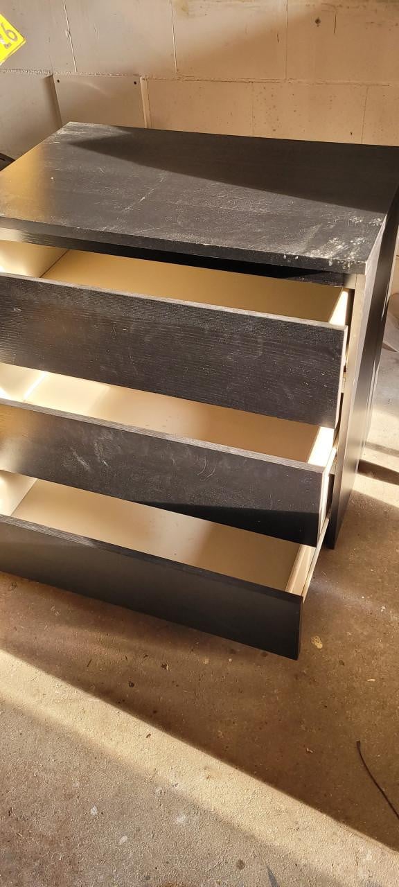 Lade kastje gratis ophalen