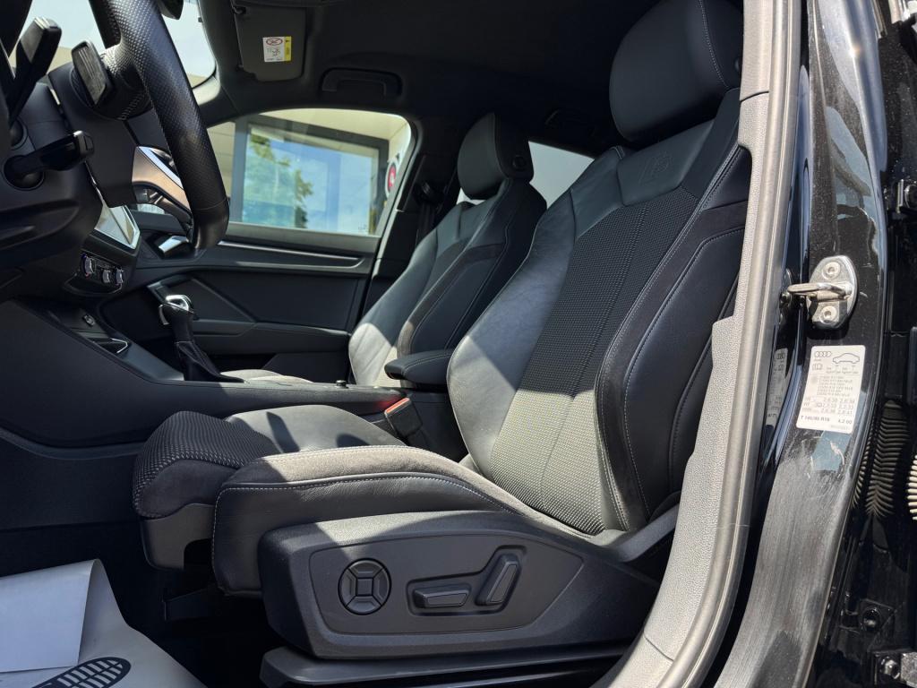 Audi Q3 35 tfsi 3x s line * matrix led * keyless * stoelverwarming