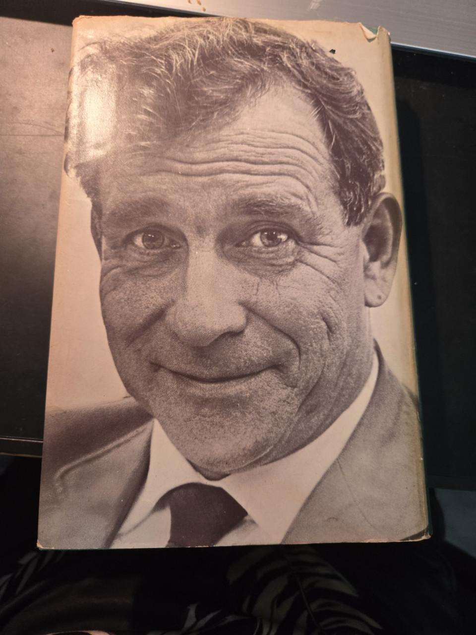 Roman De Kapitein 1e druk 1967 door auteur Jan de Hartog.