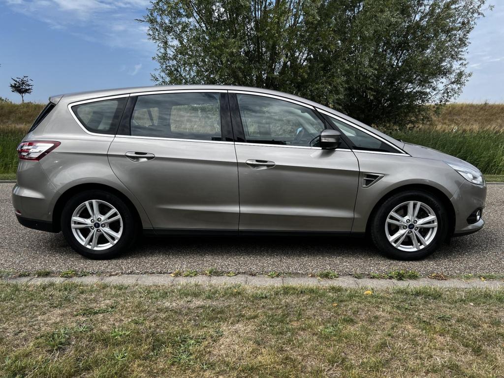 Ford S-Max 1.5 titanium nieuwe distributie riem