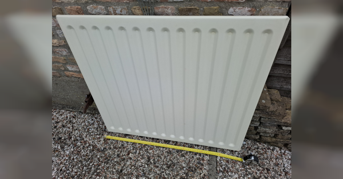 CV Radiator enkelblad 70,5cm hoog 80cm breed €25