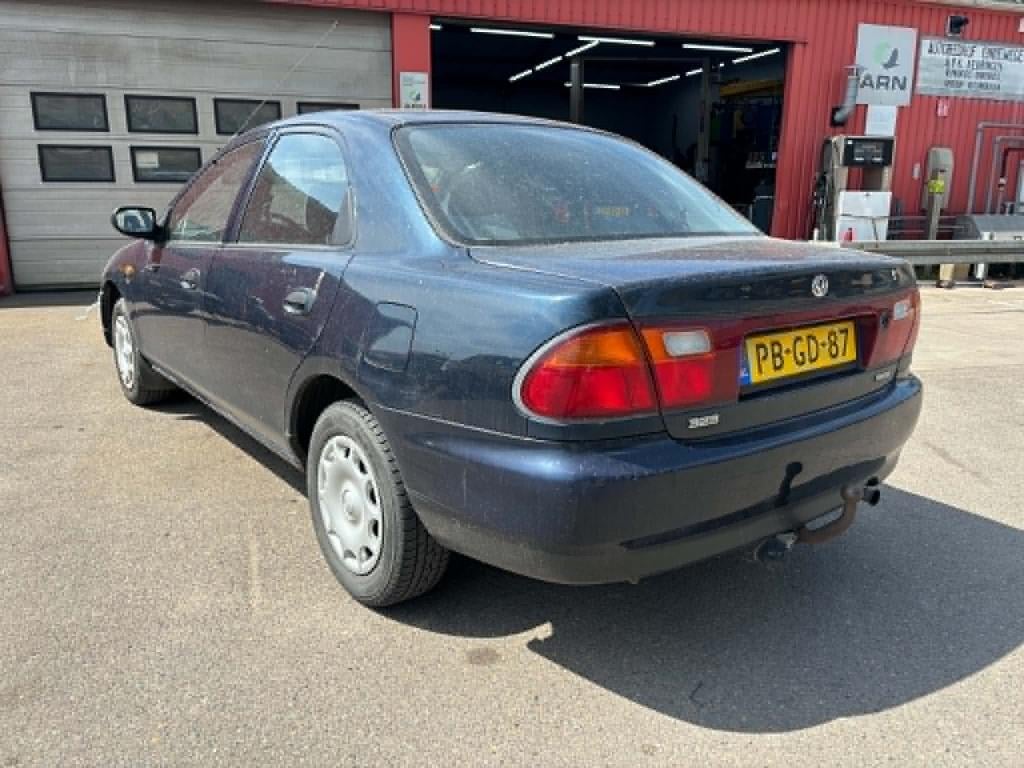 Mazda 323 1.5i lx