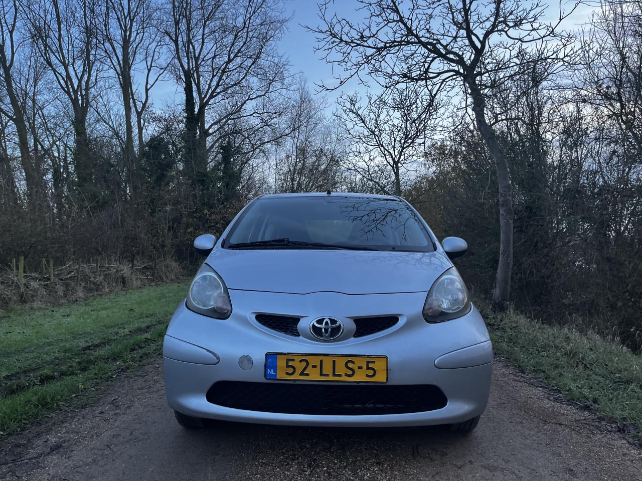 Toyota Aygo 1.0 VVT-i | Betrouwbaar | Technisch goed | Zeer zuinig