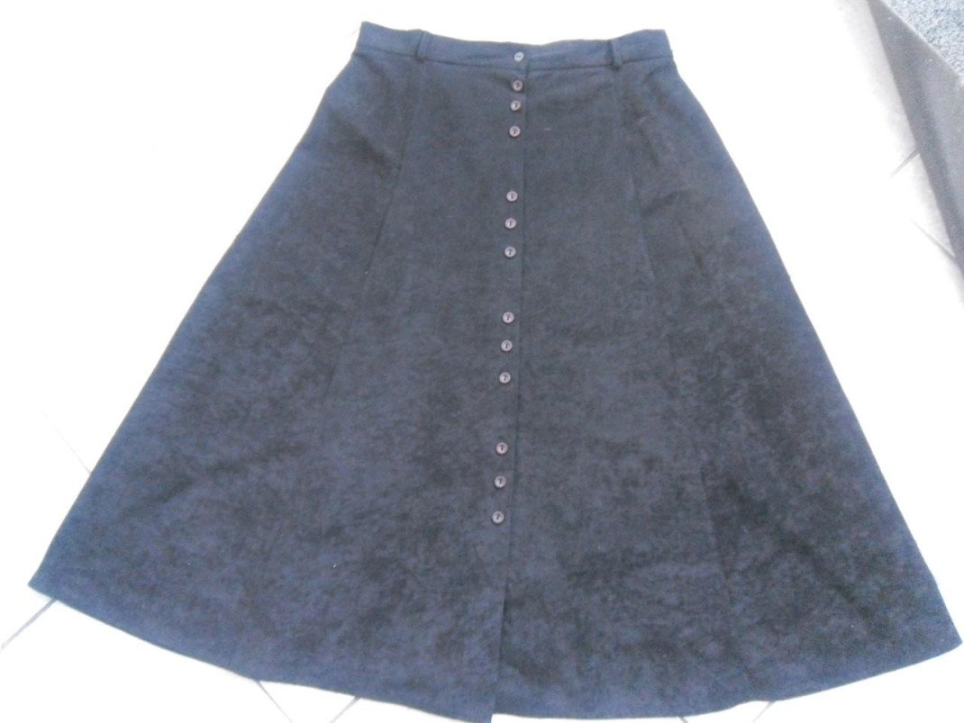 ZWARTE DAMES ROK MAAT 44 Z.G.A.N.