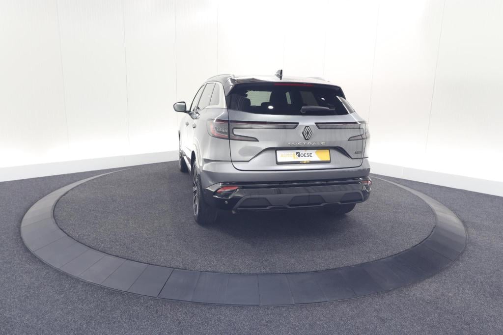 Renault Austral 1.2 e-tech full hybrid 200 techno | 360 camera | panoramada