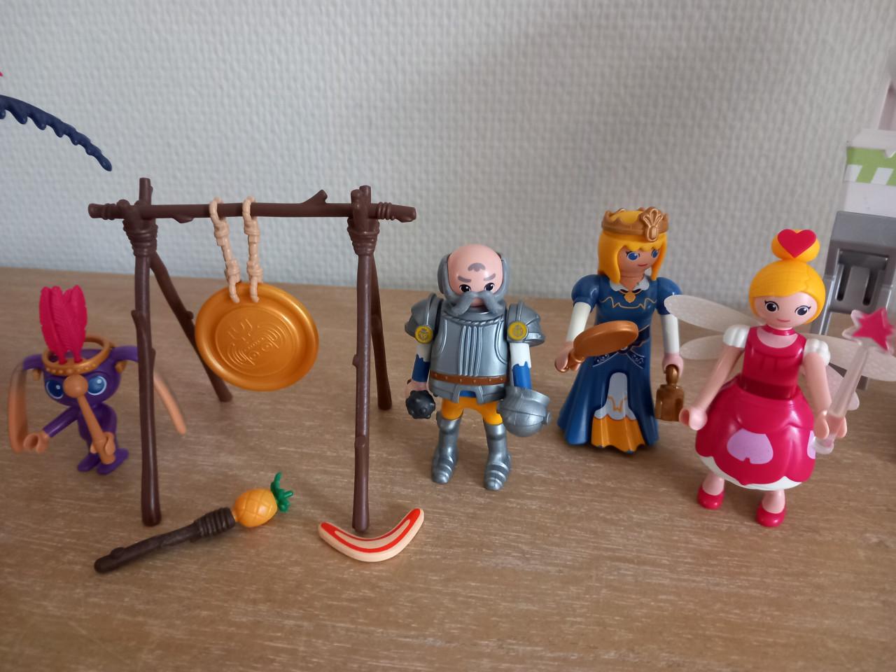 Playmobil super 4 onderzoeker, robot en figuren