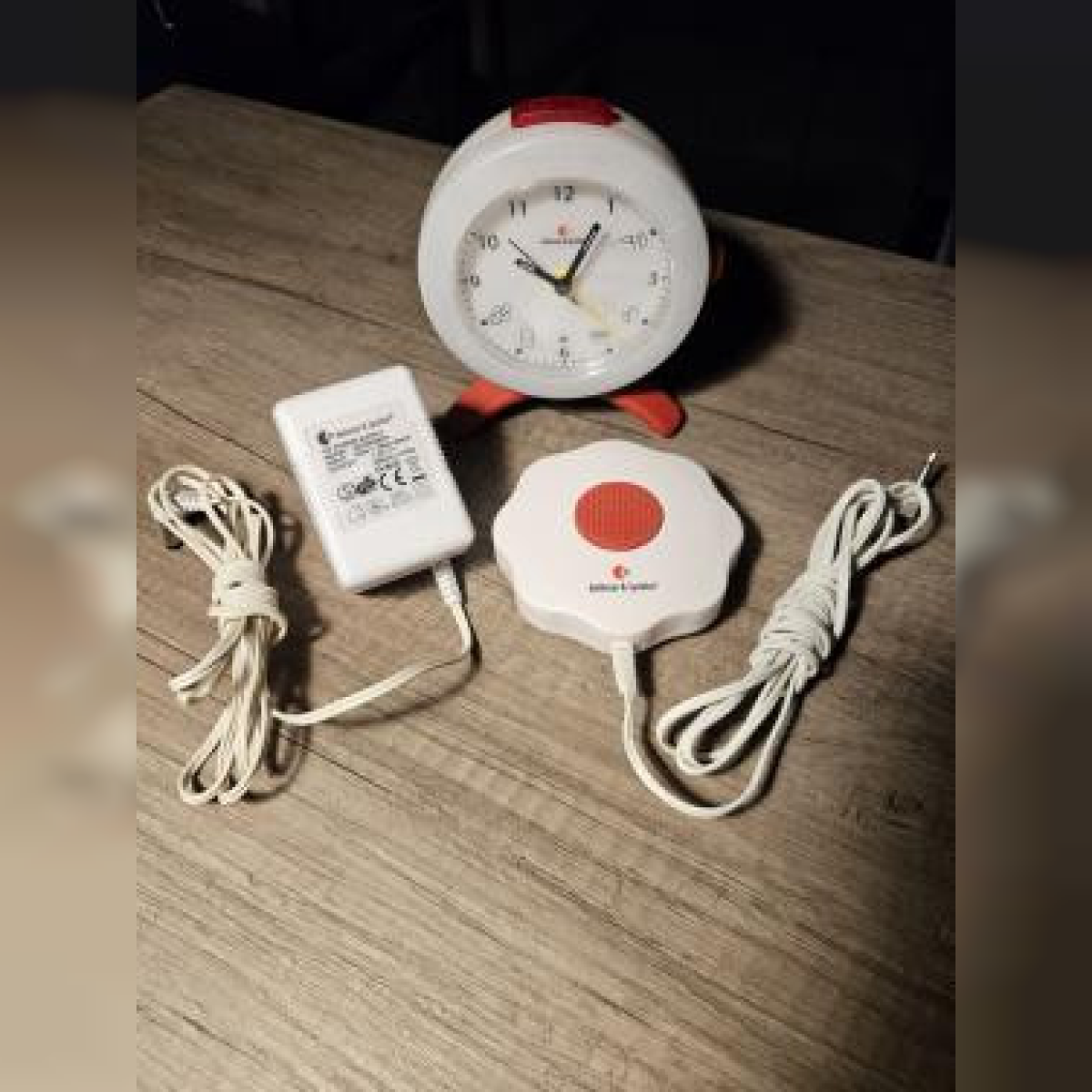 Bellman & Symfon trilwekker en trilkussen voor slechthorende