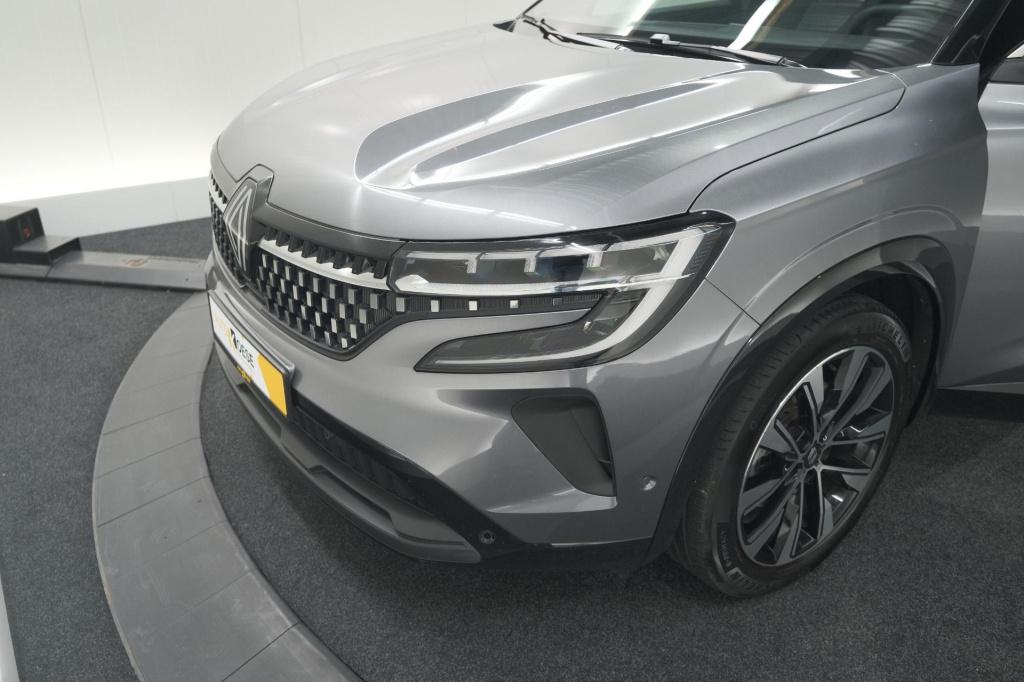 Renault Austral 1.2 e-tech full hybrid 200 techno | 360 camera | panoramada