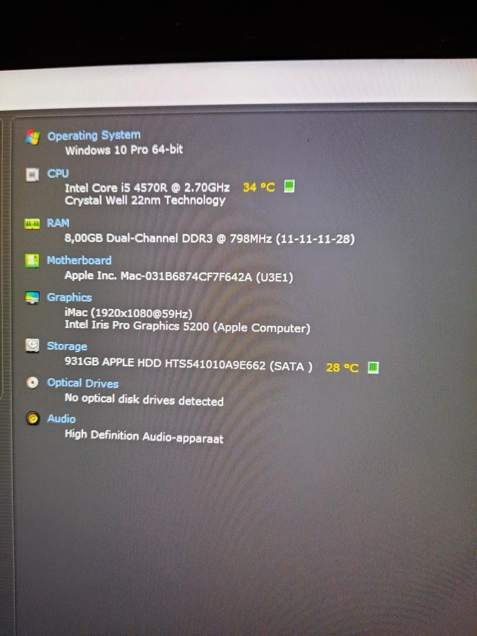 Apple i mac { 22.5 inch- }