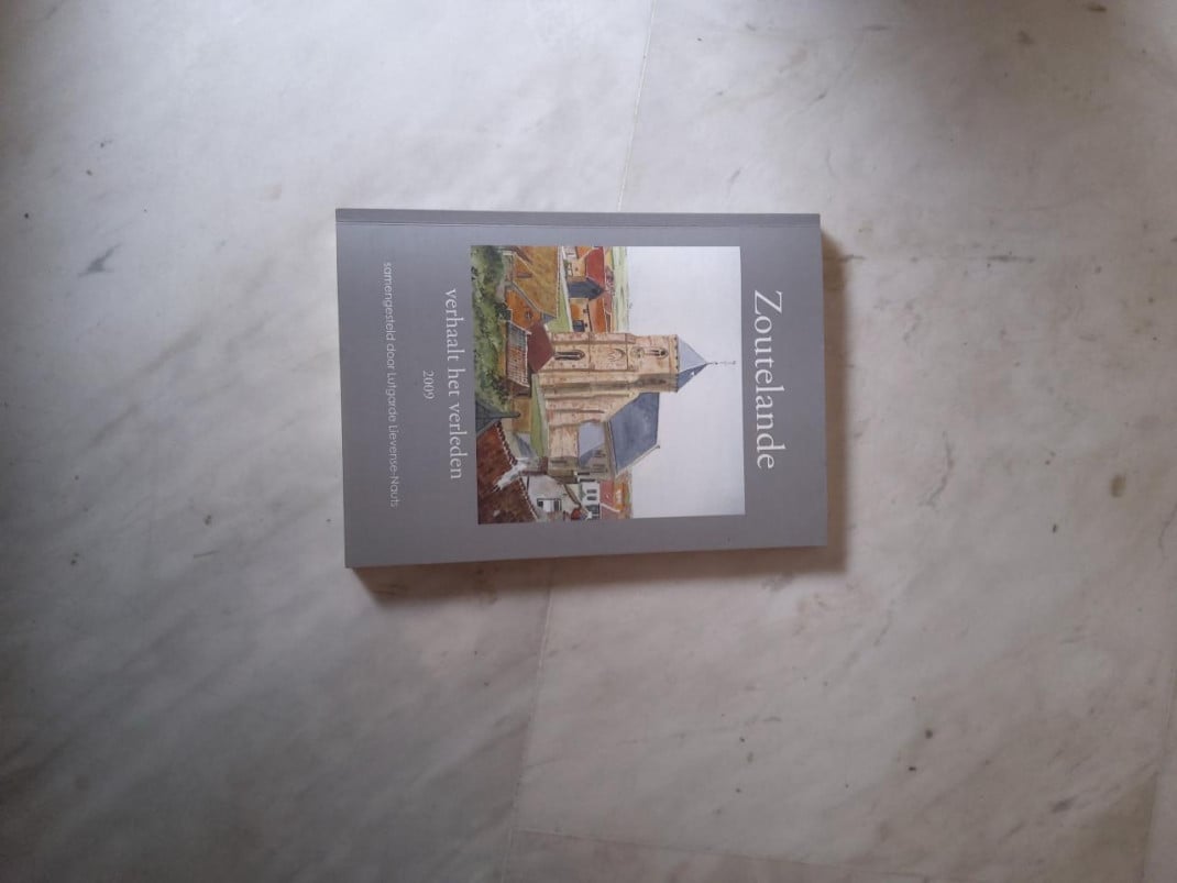 Zoutelande verhaalt het verleden Boek uit 2009